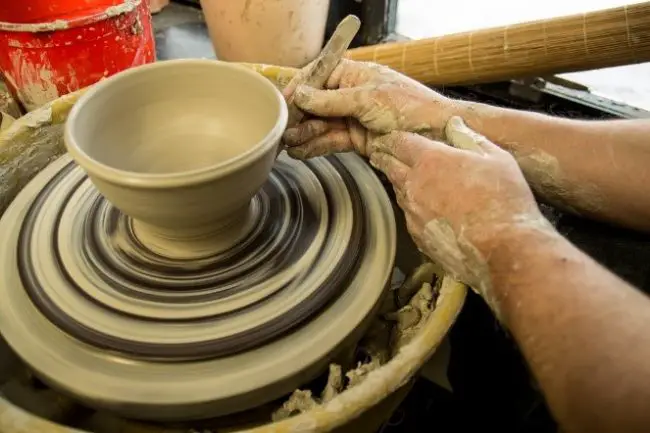 Throwing Pottery: How It Creates Amazing Pieces - Spinning Pots
