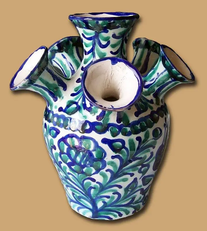 How to Make Your Own Talavera Pottery - Spinning Pots