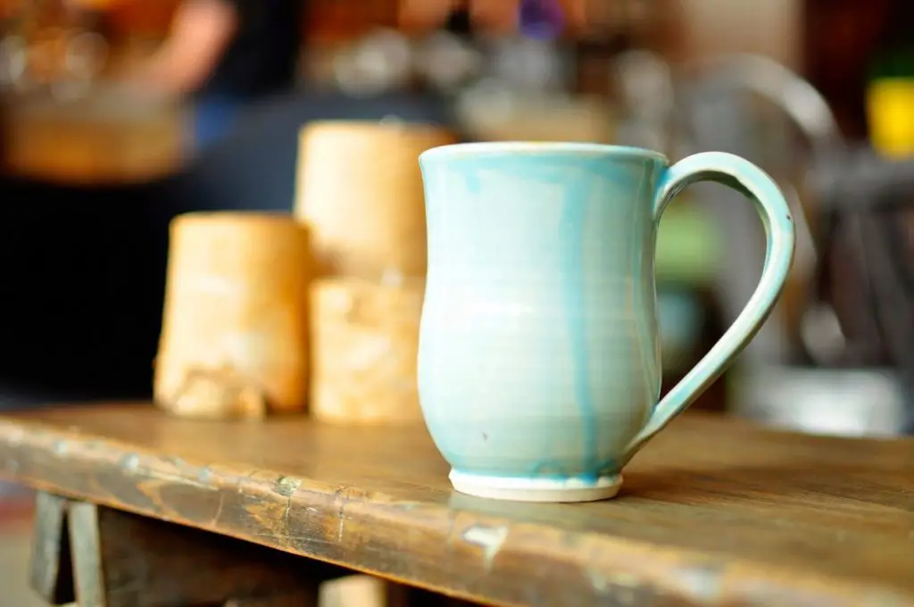 The Complete Guide on How To Glaze Pottery - Spinning Pots