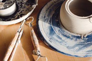 The Best Pottery Starter Kit for Beginners - Spinning Pots